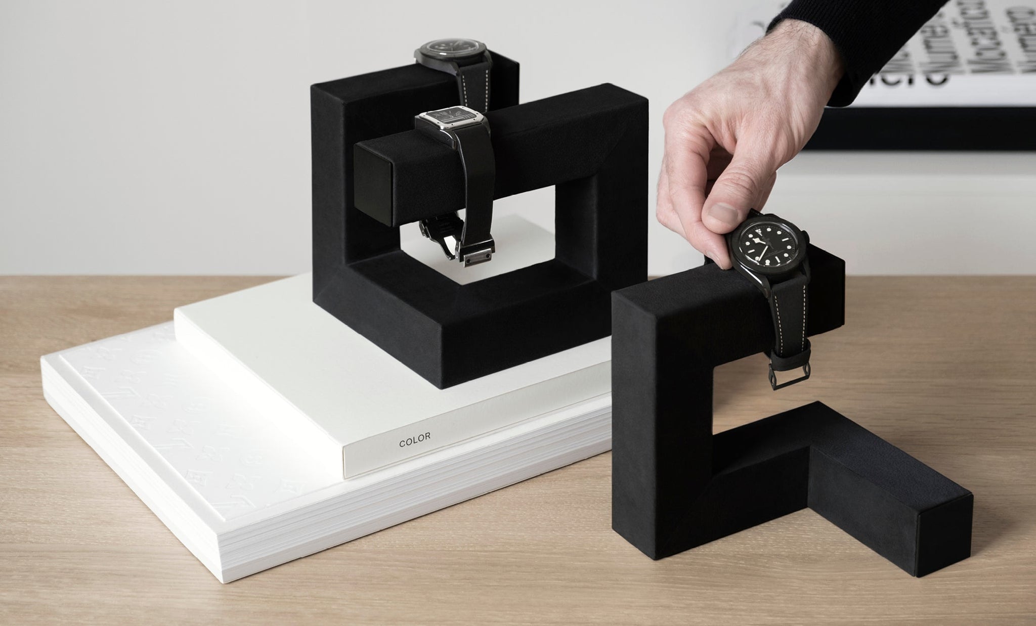 Hudson Duo - Designer watch stand for multiple watches - Charles Simon